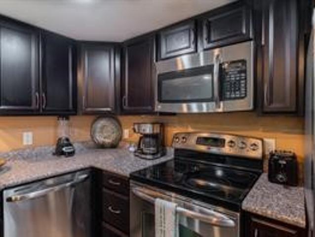 9520 Seawall Boulevard 153
