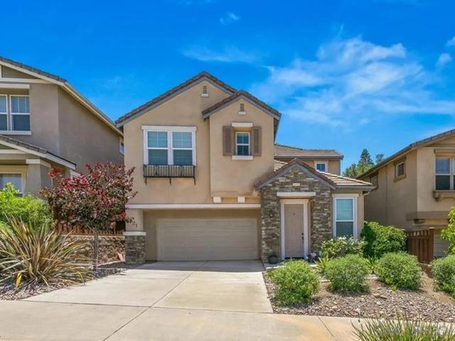 9521 Milden St, La Mesa, CA 91942