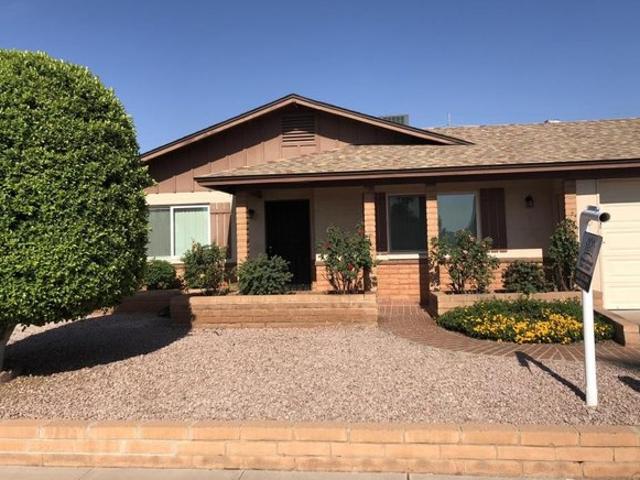 9521 N 43rd Dr, Glendale, AZ 85302