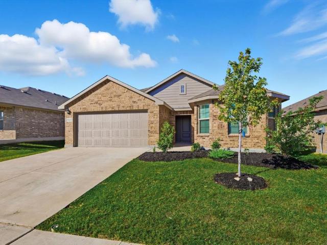 9521 Golden Summit Dr, Fort Worth, TX 76131 | MLS #21087