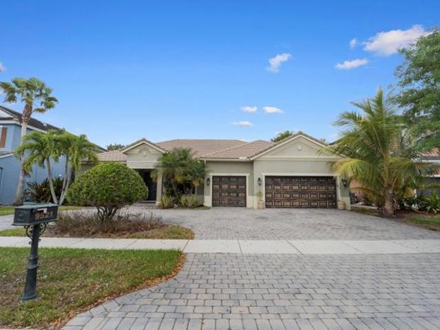 9521 Sedgewood Dr, Lake Worth, FL 33467