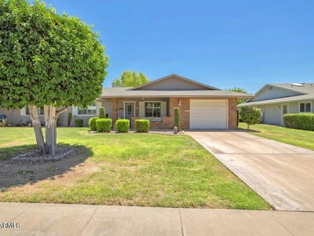 9521 W Oak Ridge Dr, Sun City, AZ 85351