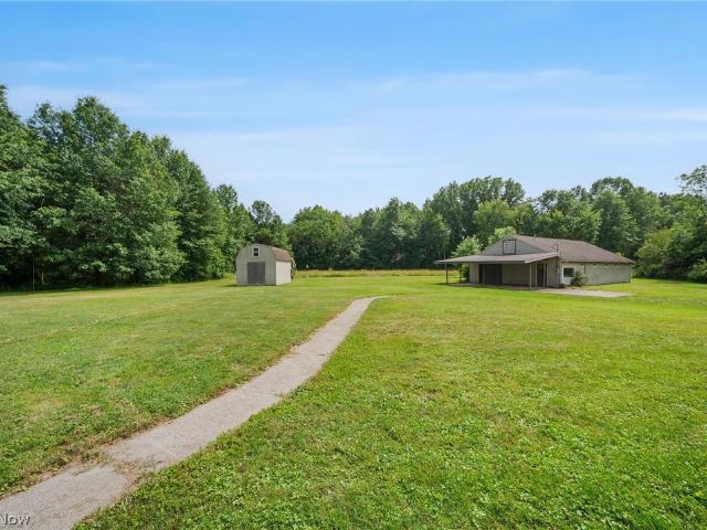 9522 Newton Falls Road