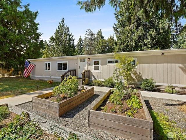 9522 rd Ave E, Bonney Lake, WA 98391