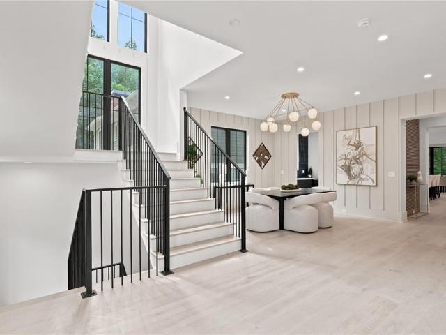 952 Cumberland Road NE