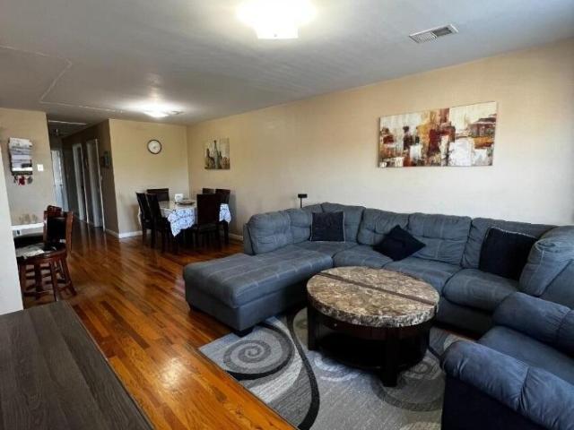 952 Flora St Unit 2, Elizabeth City, US, NJ