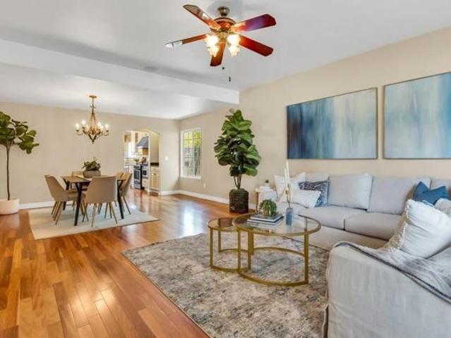 952 Keith Dr, Roseville, CA 95661