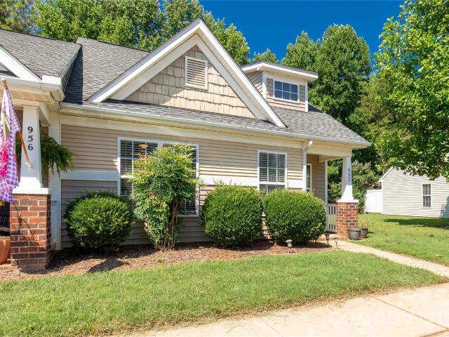 952 Olde Towne Way