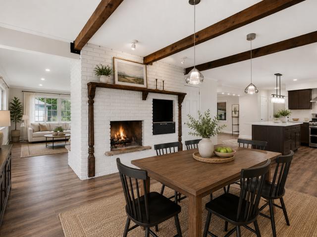 952 Logan Lane