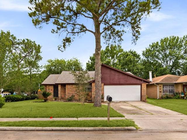 9534 Fuqua St, Houston, TX 77075