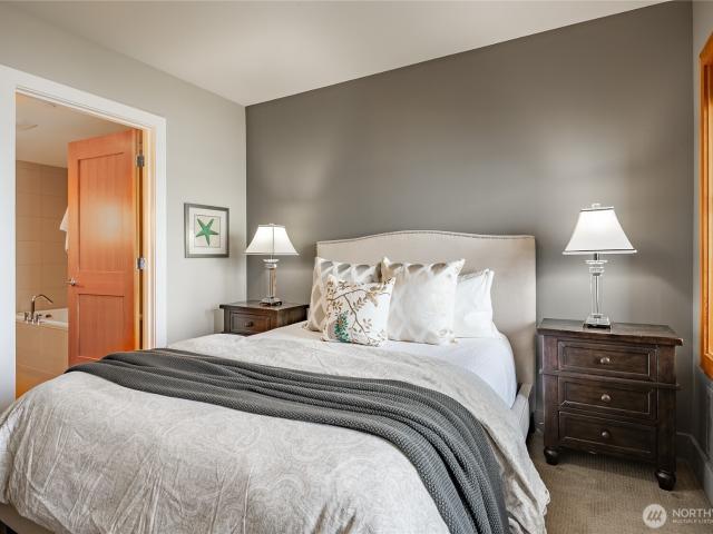 9535 Semiahmoo Pkwy, Unit B202, Blaine, WA 98230 | MLS #2550