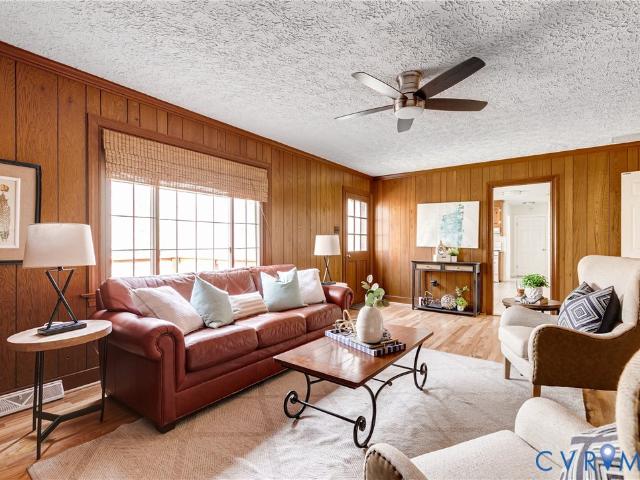 9536 Williamsville Rd, Mechanicsville, VA 23116 | Compass