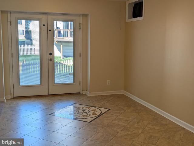 9537 Evergreen Cir, Bsmt, Fredericksburg, VA 22407 | MLS #VASP2040 | Compass