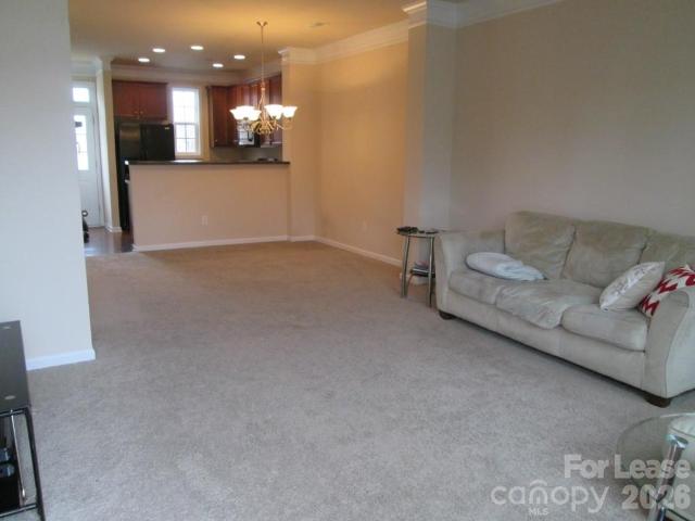 9537 Longstone Lane