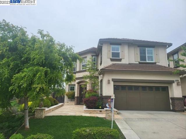 9538 Albert Dr, Dublin, CA 94568
