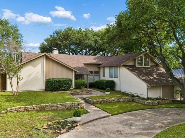 9530 Moss Haven Dr, Dallas, TX 75231