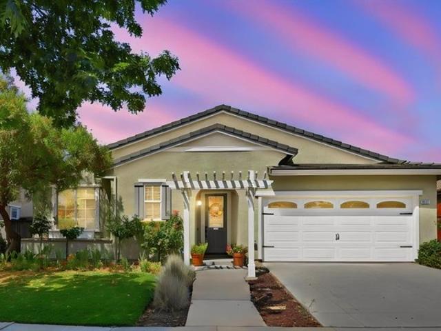 9531 Rodeo Dr, Gilroy, CA 95020