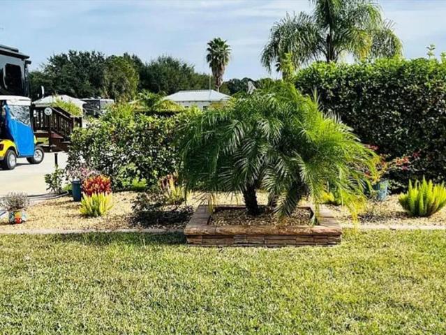 9531 SE 47th Way, Unit 280, Webster, FL 33597 | MLS #G5101 | Compass
