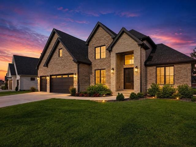 9533 Tall Grass Trl, Saint John, IN 46373