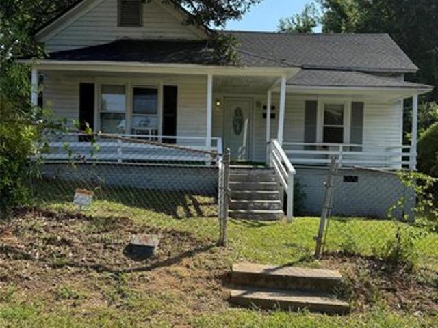 953 14th St, Lancaster, SC 29720