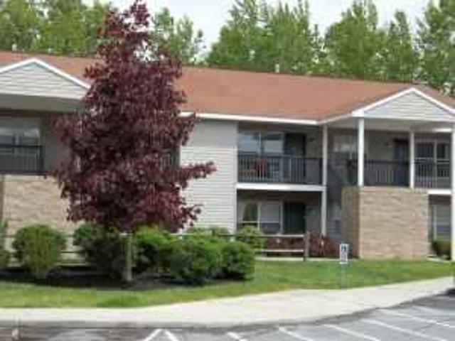 $953 / 2br 1017ft² LARGE APT W/ GREAT APPEAL! OPEN TODAY! VANDENBURGH PLACE