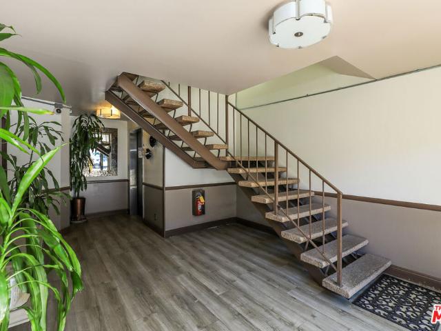 953 4th Street 300
