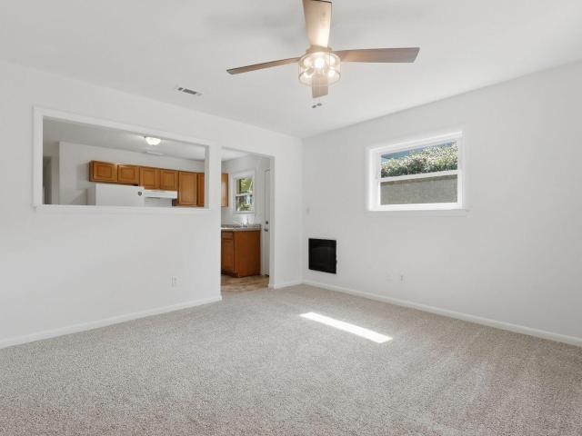 953 E 5th Street