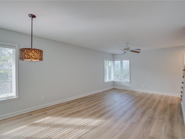 953 E Causeway Boulevard, Vero Beach, FL