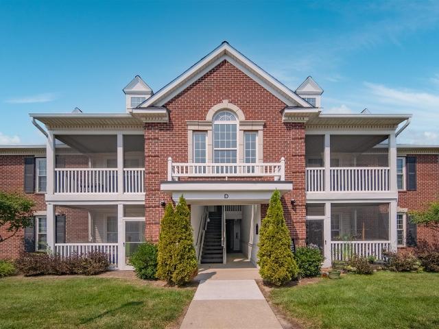 953 E Summerfield Glen Circle