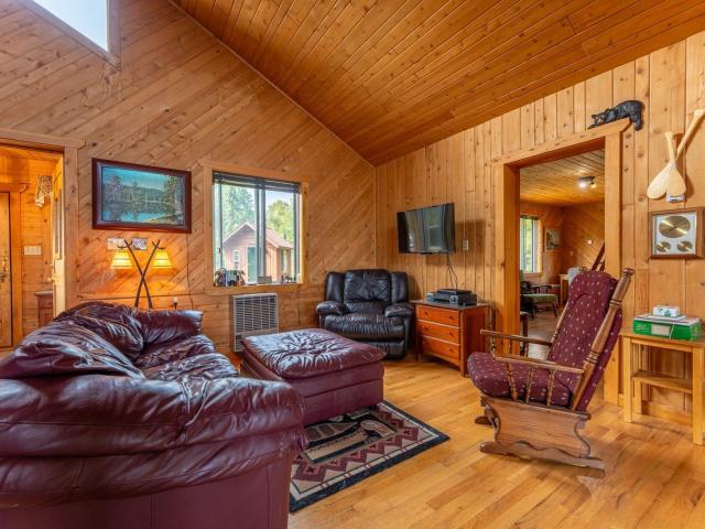 953 Kelly Trail