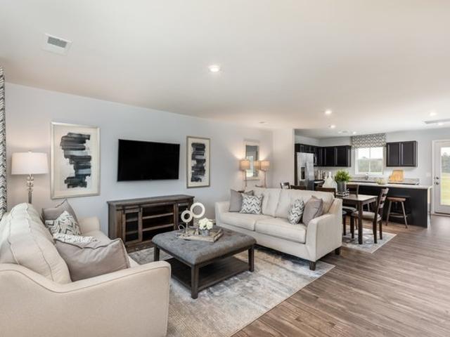 953 Horseshoe Dr, Smyrna, TN 37167