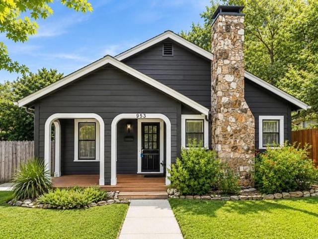 953 Myrta St, Kerrville, TX 78028