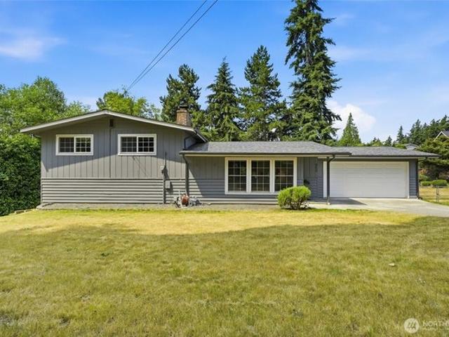 953 Nile Ave NE, Renton, WA 98059