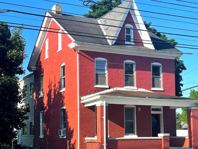 953 W Washington St, Hagerstown, MD 21740 | MLS #MDWA2035 | Compass