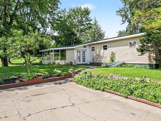 953 Weaver Road