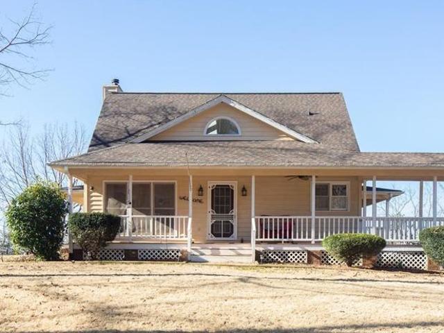 953 White Oak Trail, Murrayville, GA 30564