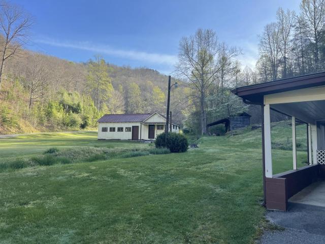 953 Williams Branch Middle Fork Road