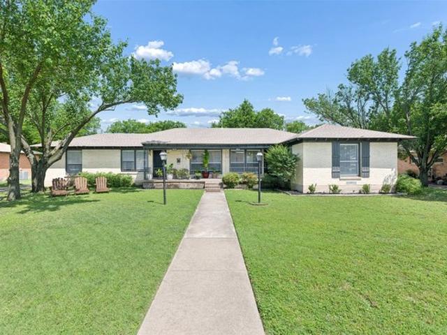9544 Mercer Dr, Dallas, TX 75228