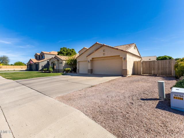 9545 e inverness circle e