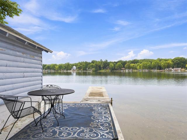 9545 E School Section Lake Drive