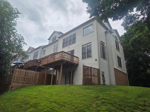 9546 Lagersfield Circle