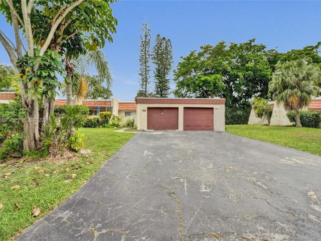 9540 NW 65th St #D8, Tamarac, US, FL