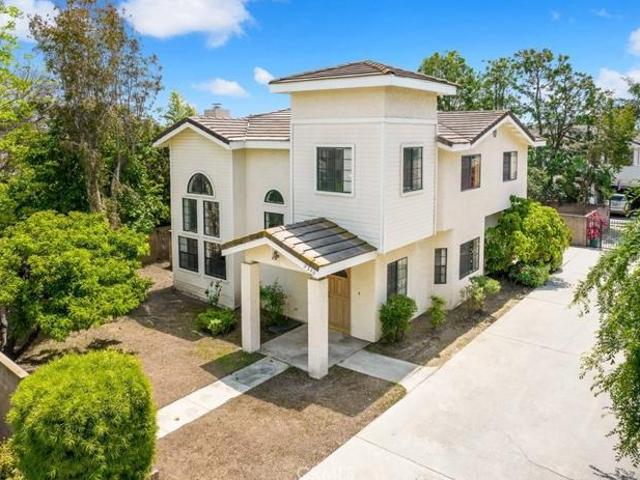 9540 E Naomi Ave, Arcadia, CA 91007