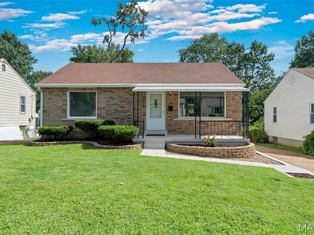 9542 Theodosia Ave, Overland, MO 63114