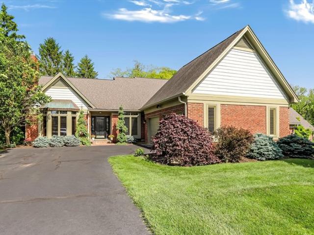 9543 Cedar Springs Dr, Indianapolis, IN 46260