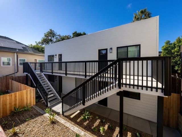 954 23rd St Apartments | Golden Hill – Near Downtown & Balboa Park 2 Bedroom Apartment for Rent at 954 23rd St, San Diego, CA 92102 Golden Hill