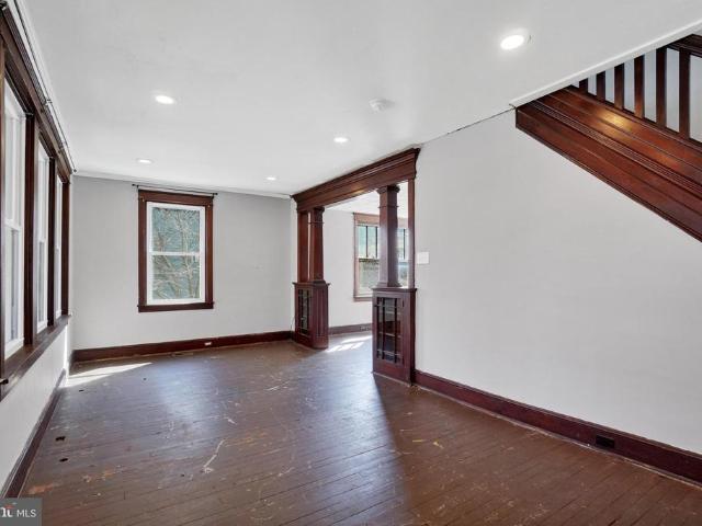954 2Nd Street