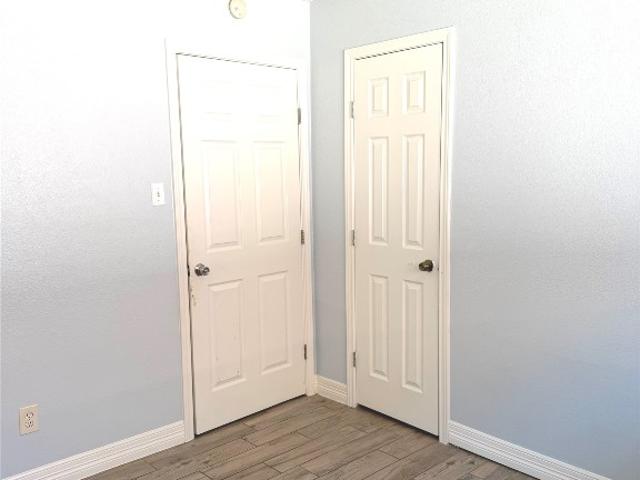 954 crestbrook drive