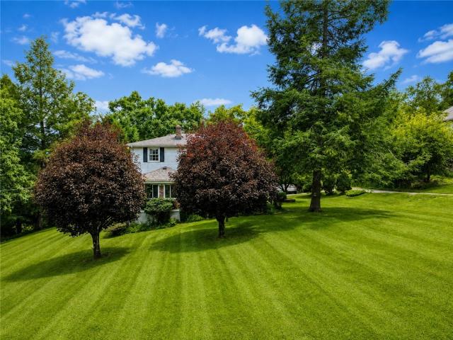 954 Auburn Ln