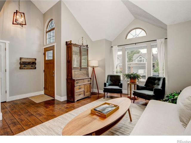 954 Deer Creek Lane